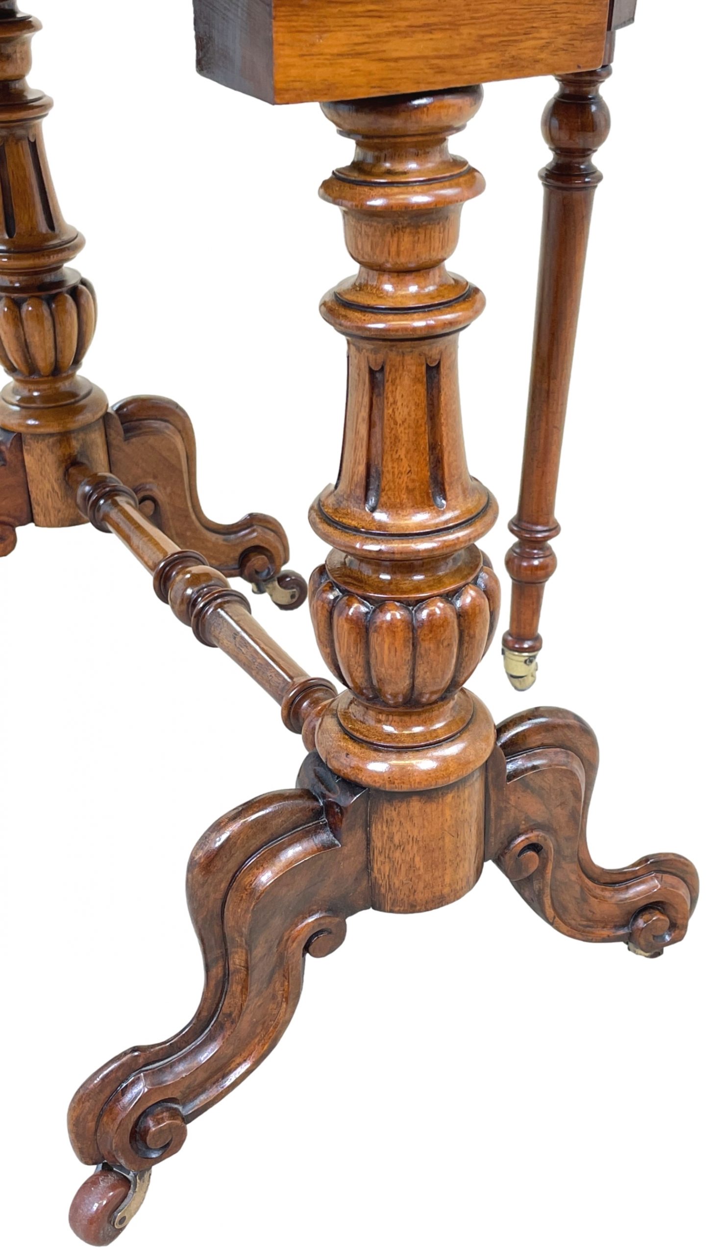 Victorian Walnut Baby Sutherland Table – S&S Timms Antiques